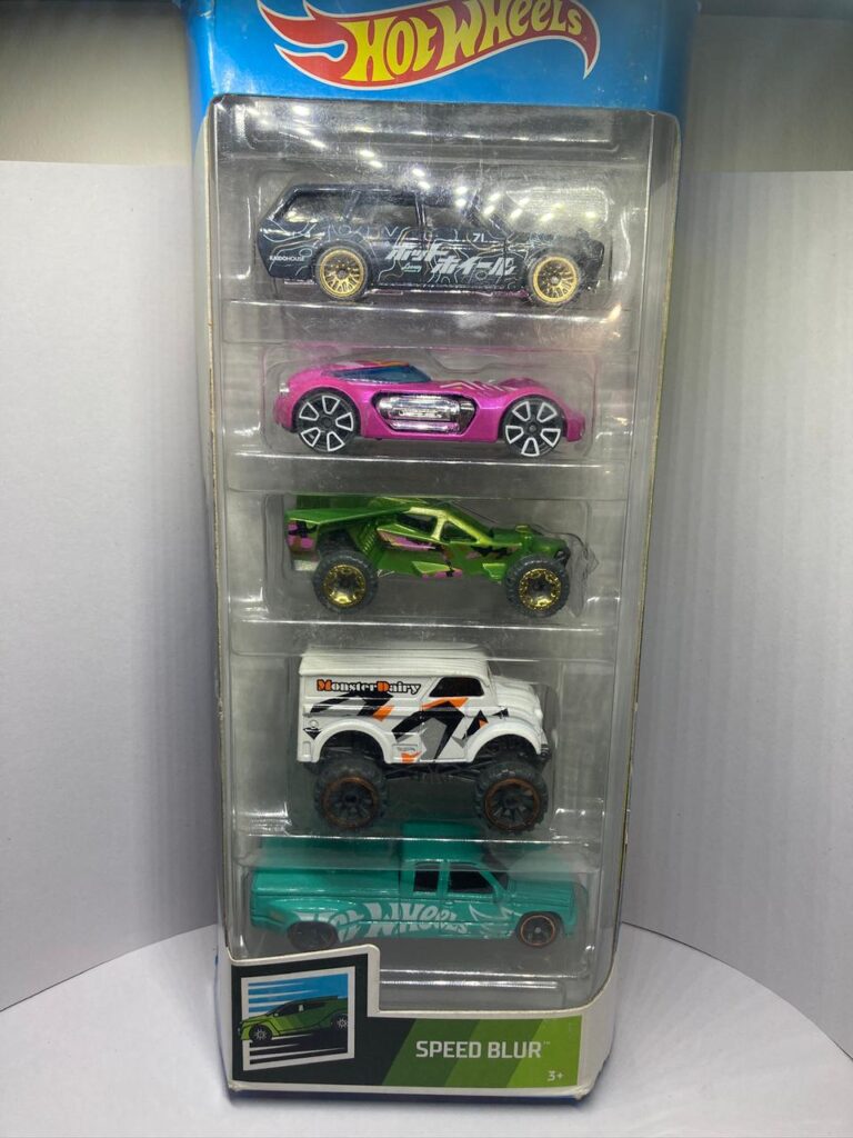 Hot Wheels – 5 Car Pack – HW Speed Blur – (FYL13-1806) – Crazy 4 Diecasts